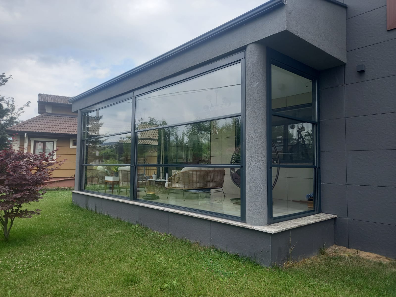 Sistem Ghilotină Romania - Pergole Unik | Pergolă Retractabilă Romania